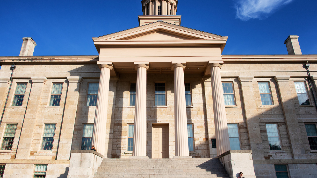 Student Awards and Recognition | Division of Student Life | The ...